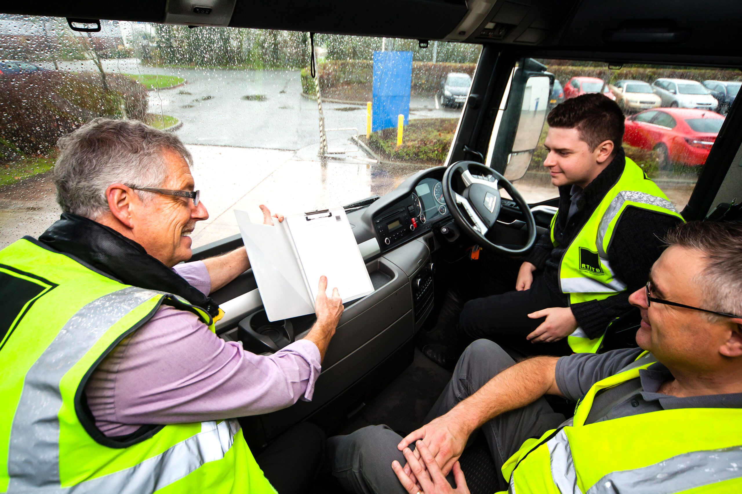 Industry needs 50,000 drivers | Logistics Manager