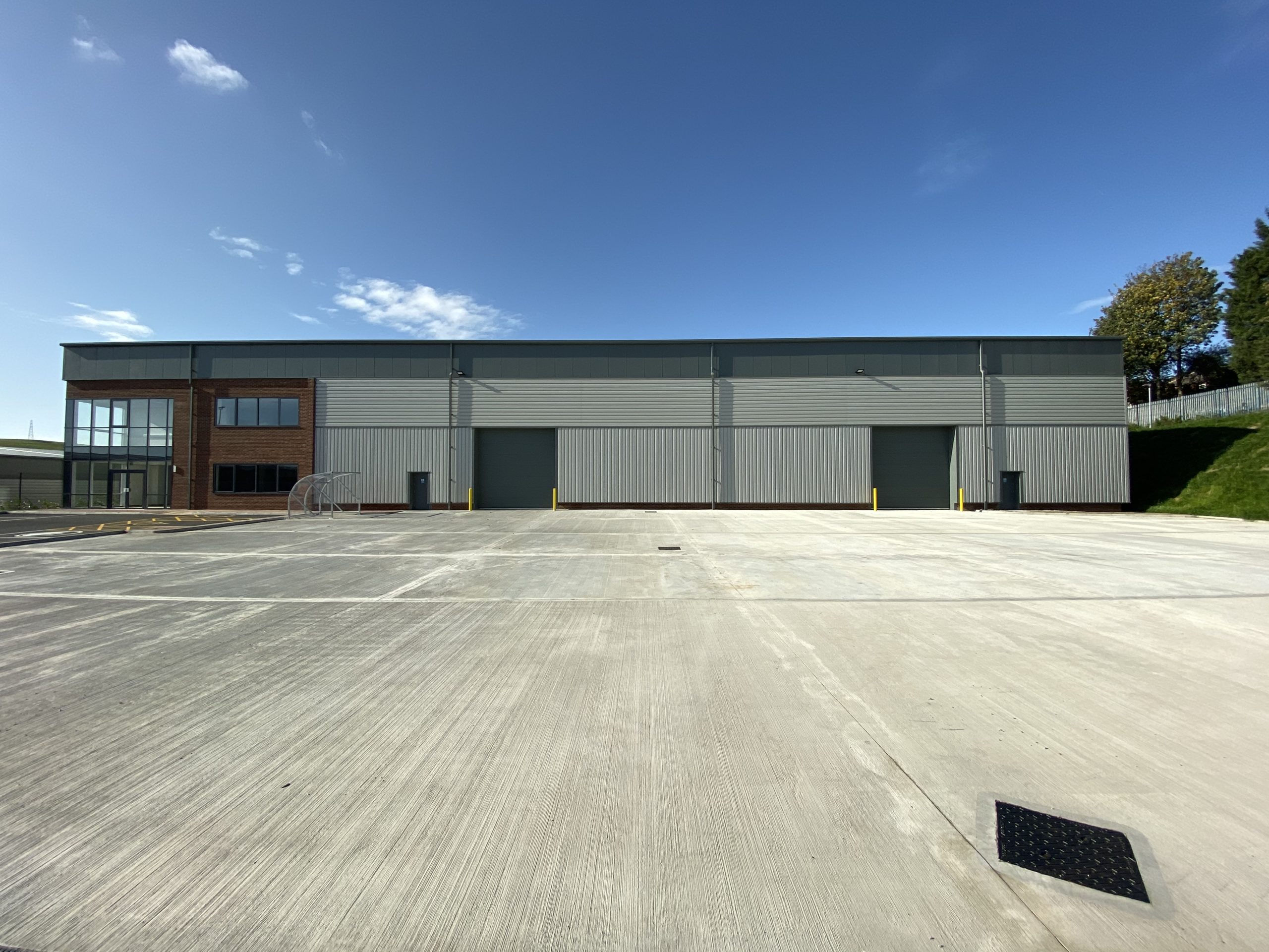 Record rent for Leeds mid box warehouse | Logistics Manager