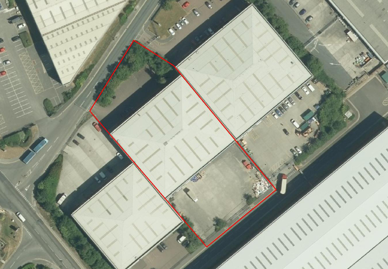 Builders' merchant expands in West Yorkshire with 25,000 sq ft letting ...