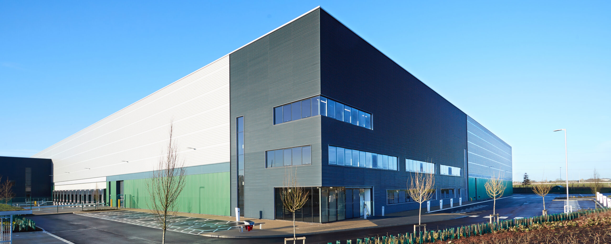 Amazon lines up Dunstable delivery hub | Logistics Manager