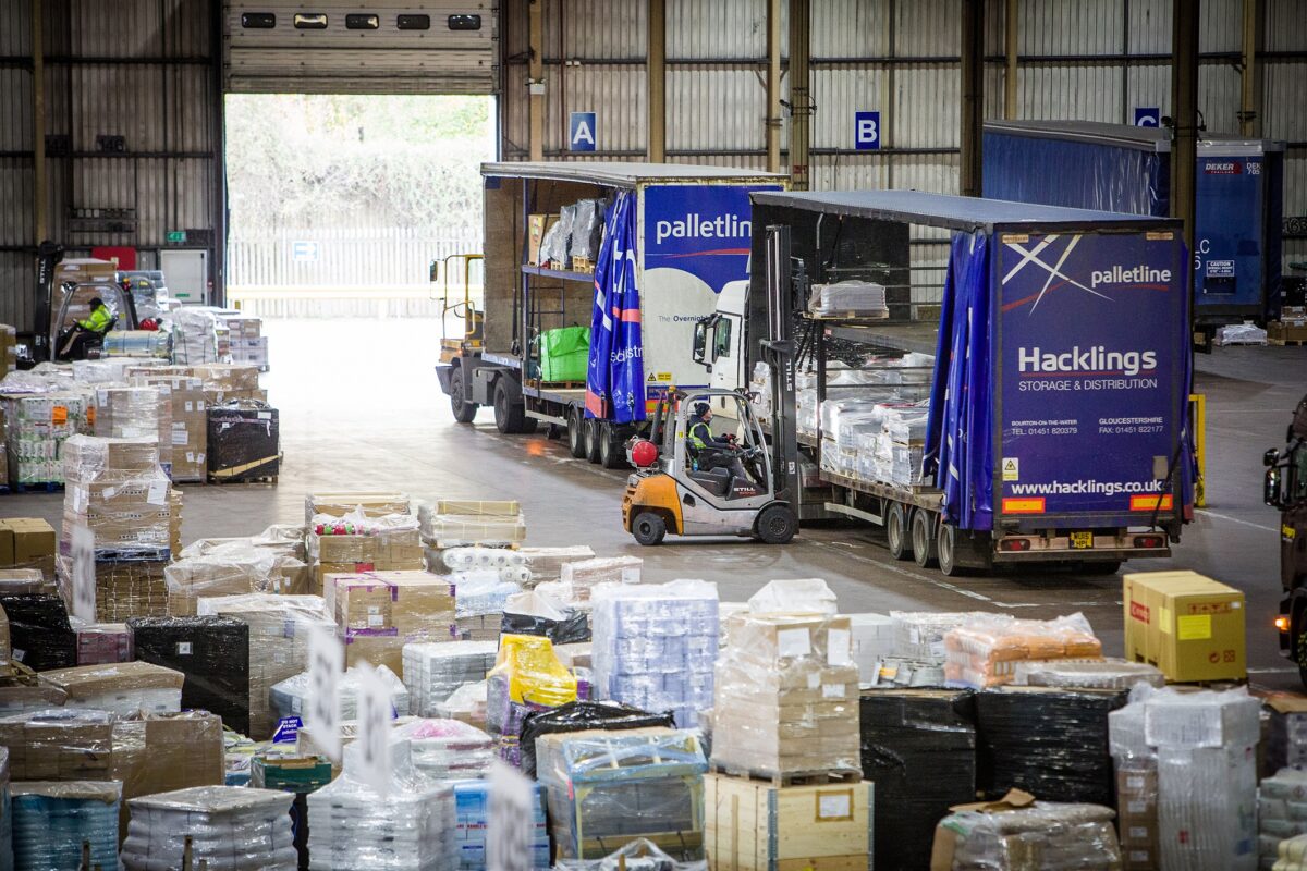 Palletline hits five-million pallet milestone in 2021 | Logistics Manager