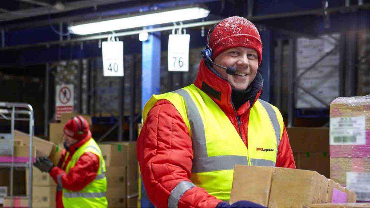 Tesco awards chilled-food distribution contract to XPO Logistics ...