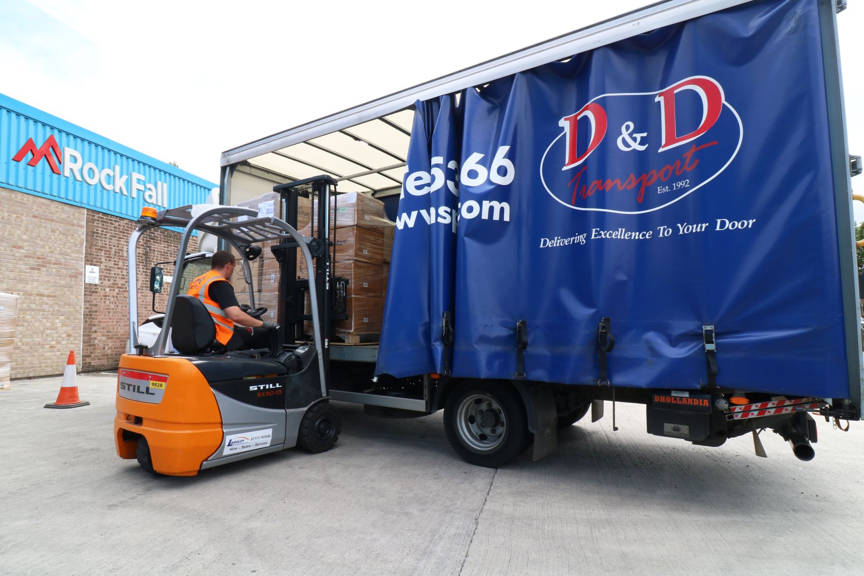 D&D Transport wins 'large scale' contract from Rock Fall | Logistics ...