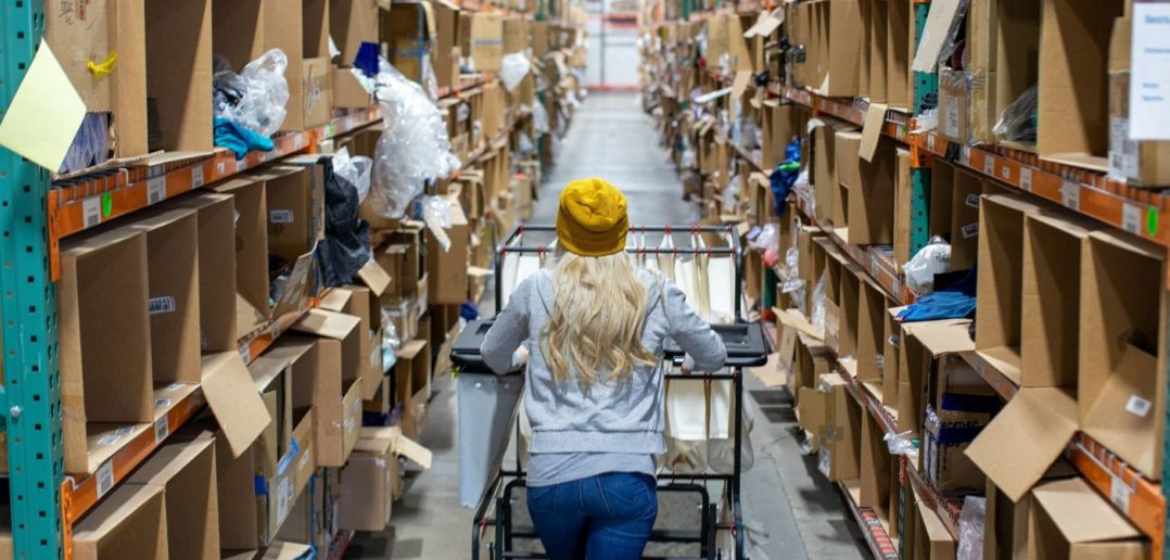 Zeelo 'green' bus commutes help combat recruitment issue in logistics ...