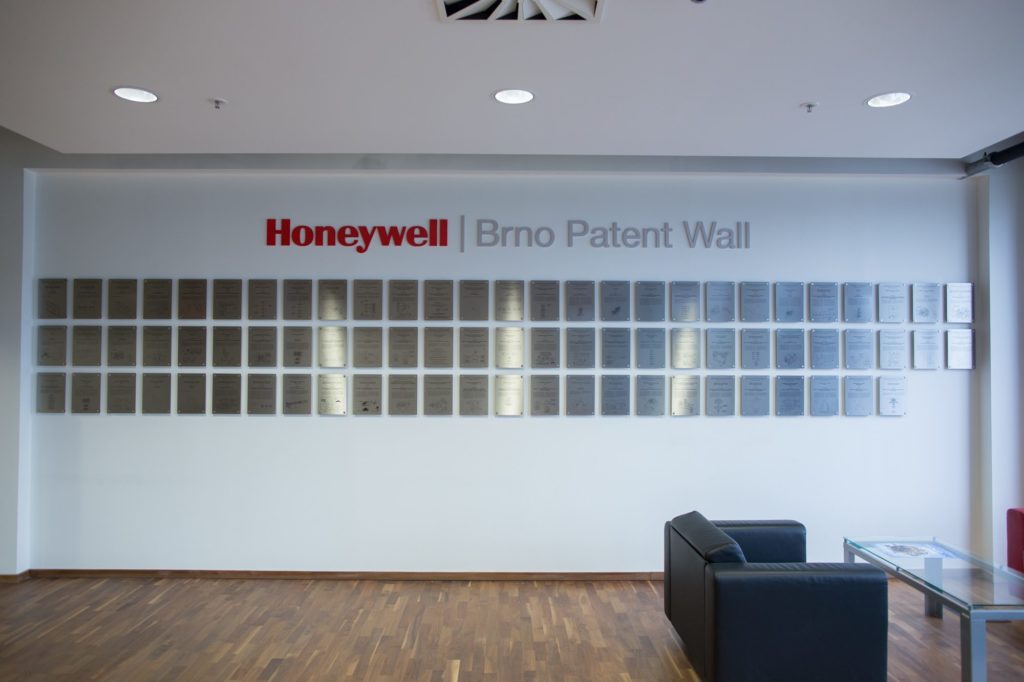 Honeywell opens warehouse automation centre | Logistics Manager