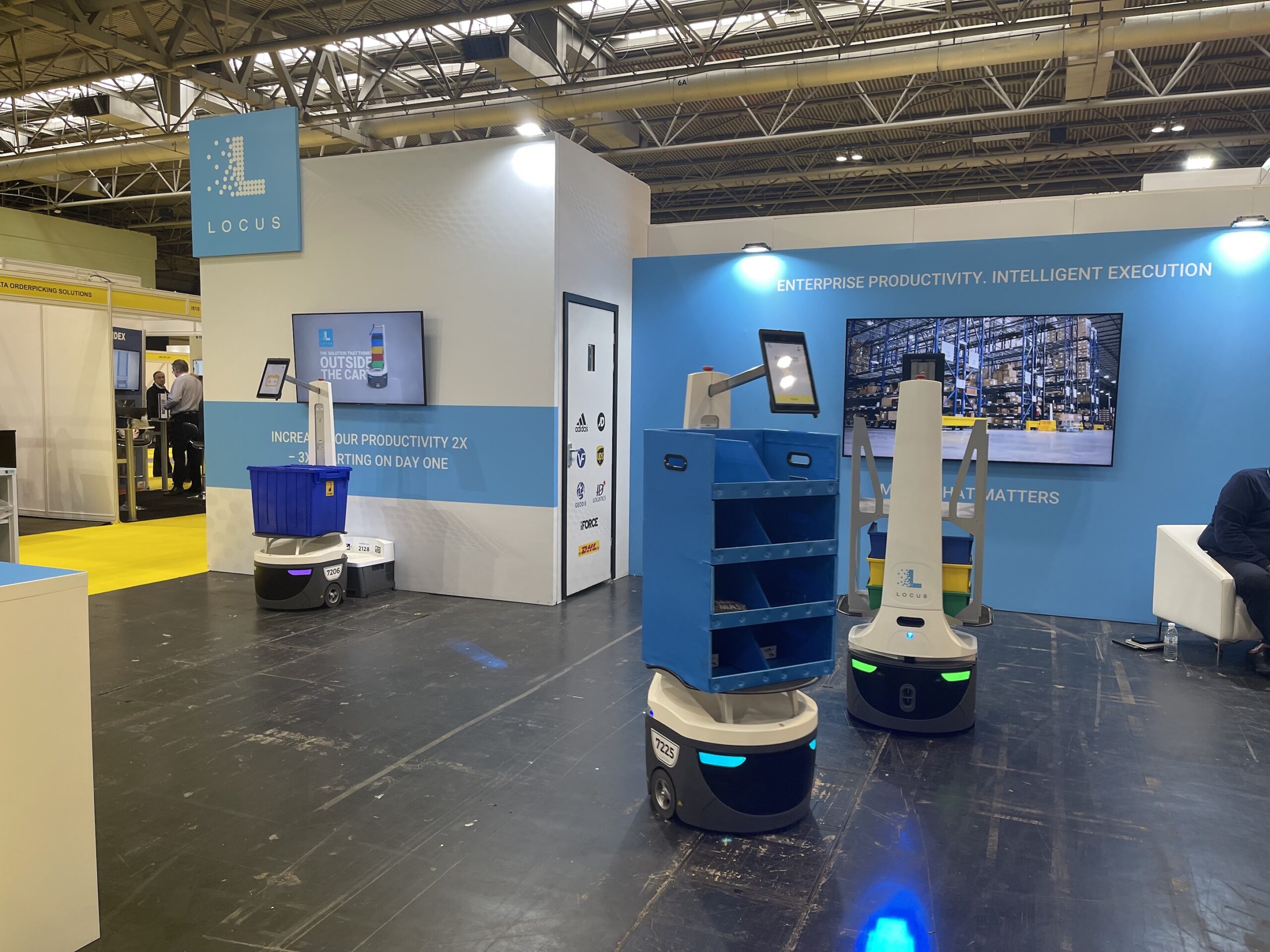 Locus Robotics shows off technology at IntraLogisteX 2023 | Logistics ...