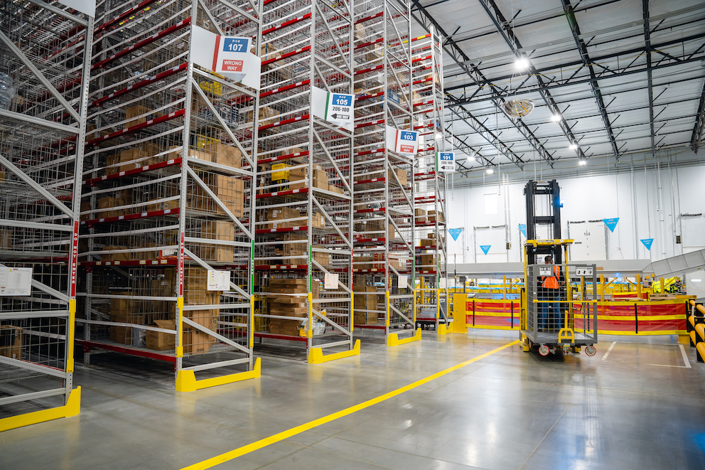 Amazon to fire 9,000 more employees | Logistics Manager