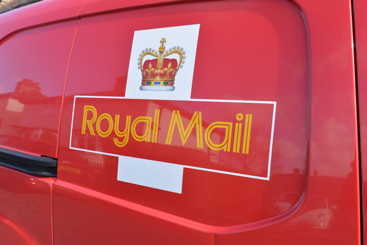 Royal Mail launches automatic redeliveries across the UK | Logistics ...