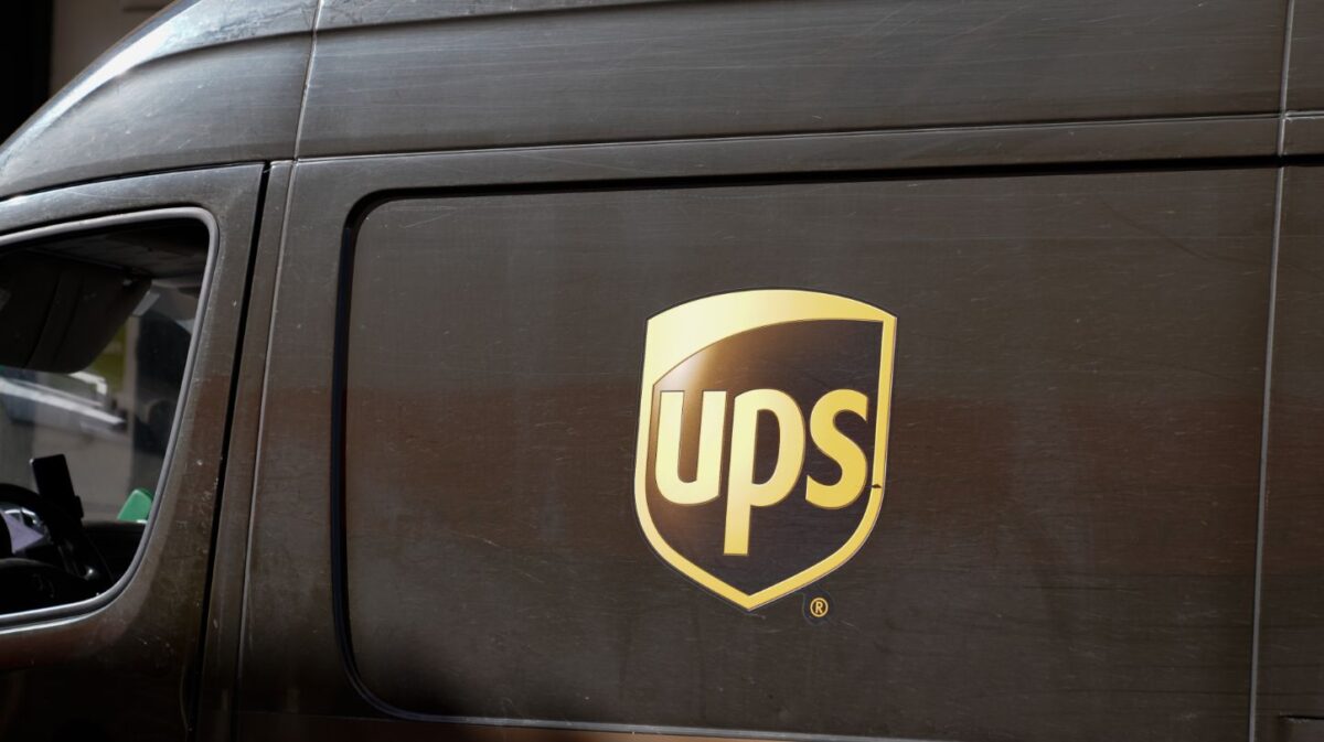UPS introduces Saturday standard delivery in eight European countries ...