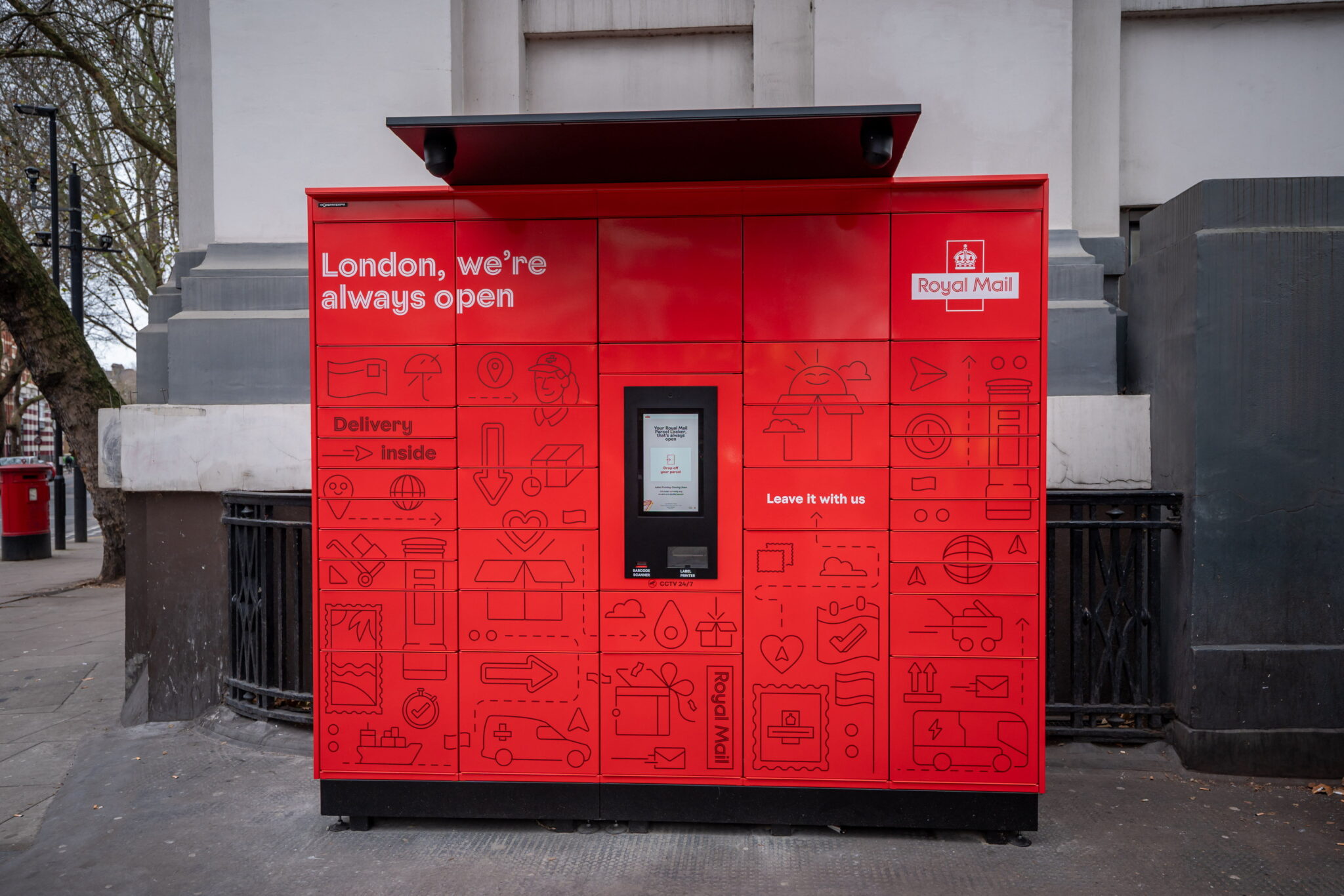 Co-op stores to host Royal Mail parcel lockers | Logistics Manager