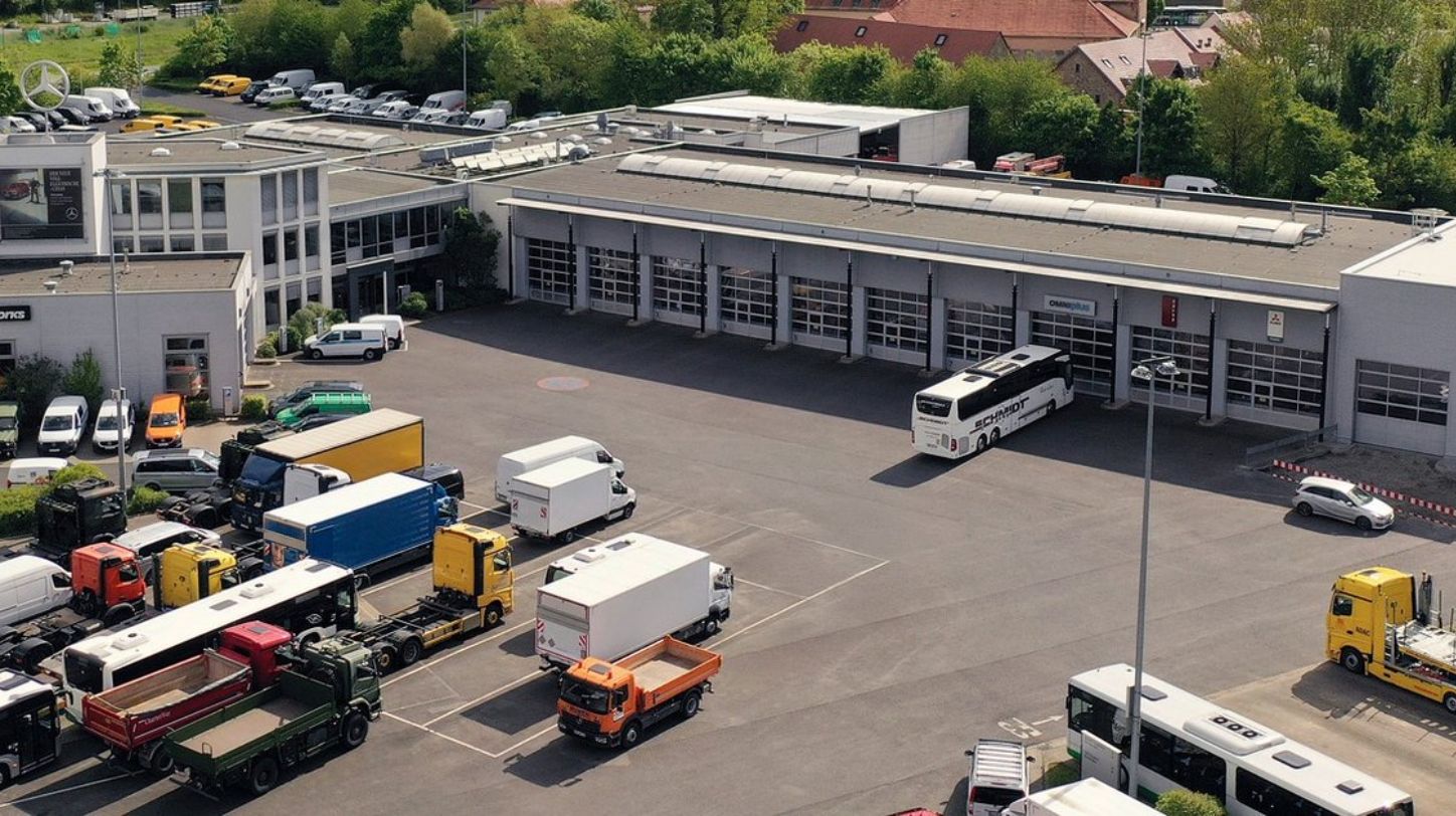 DHL orders 30 eHGVs through Daimler and hylane to decarbonise freight ...